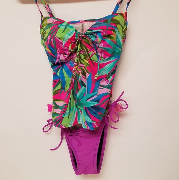 Victoria's Secret | Swim | Vs Swimsuit Tankini Pushuptopsplit Lower ...